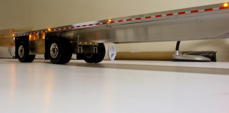 Custom Aluminum Flatbed Trailers for Tamiya Trucks | Realistic flatbed ...