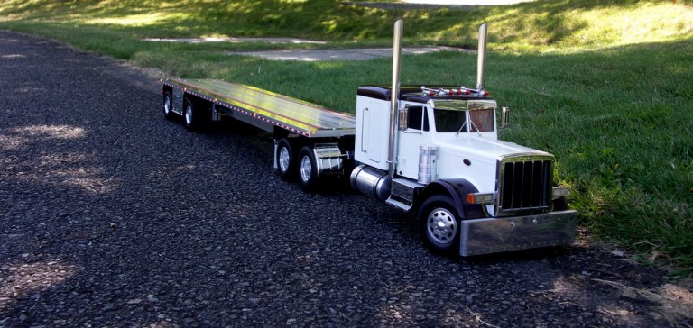 Custom Aluminum Flatbed Trailers for Tamiya Trucks | Realistic flatbed ...