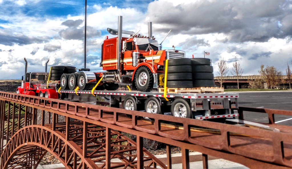 Custom Aluminum Flatbed Trailers for Tamiya Trucks | Realistic flatbed ...